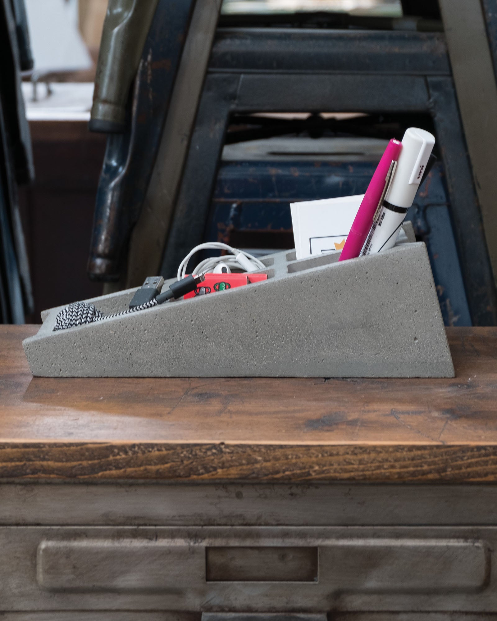 Schreibtisch-Organizer LOW-TECH Blockwork – Living-Edition GmbH